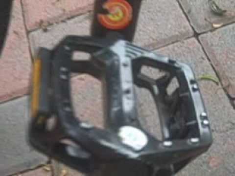 Mongoose Ravage Bmx Bike - YouTube