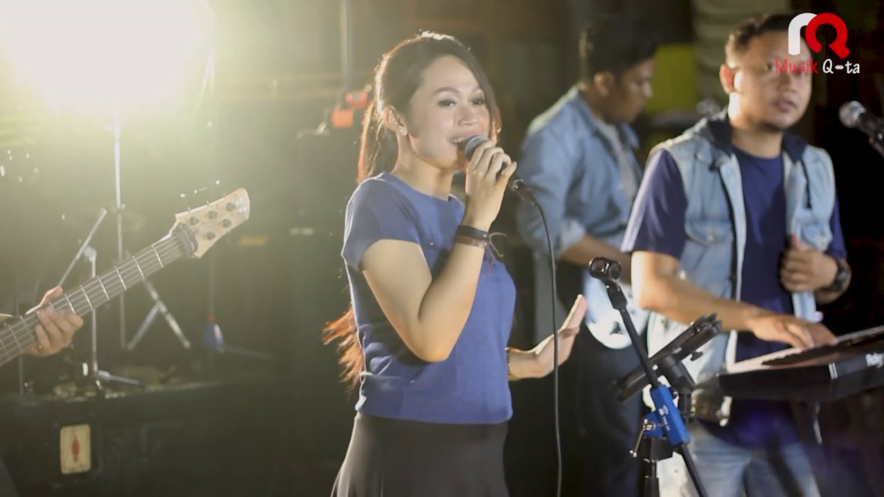 ME - Inikah Cinta Cover SINERGI ( Live Version ) - YouTube