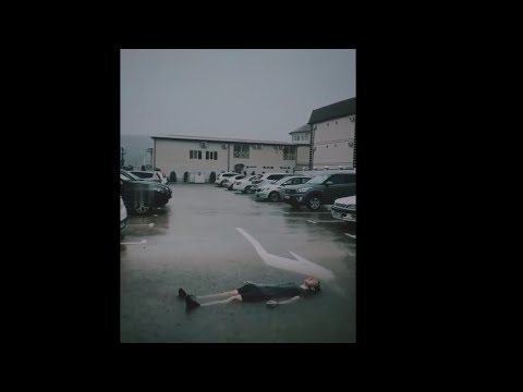 Lonely person in the rain - Stan