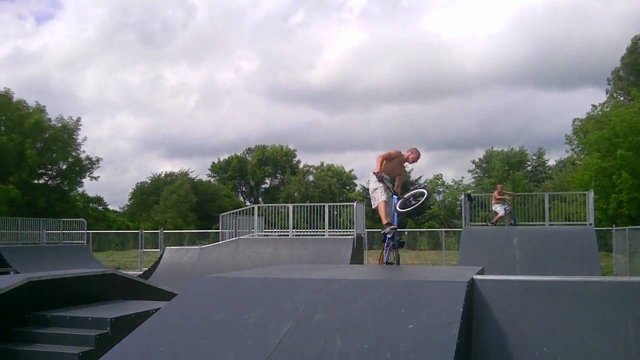 st.clair skatepark - YouTube