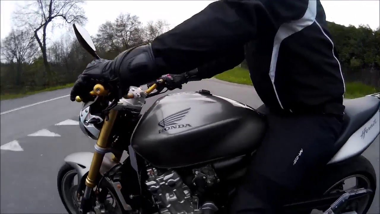 Honda Hornet 600 DPM Race SOUND - YouTube