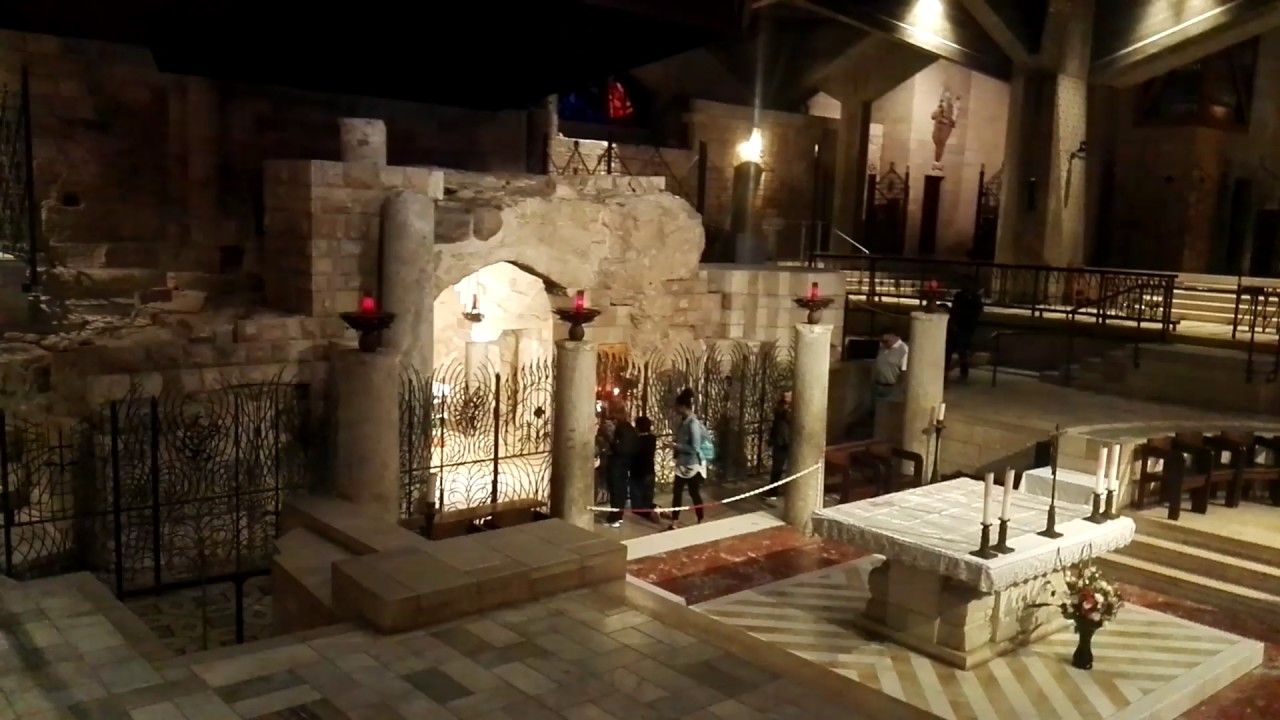 The house of the Virgin Mary. Church of the Annunciation, Nazareth ...