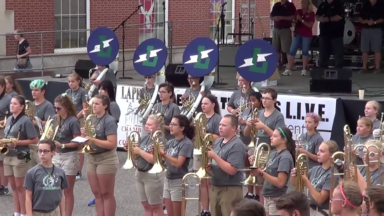 Lapeer Lightning Marching Band (Novus) 8-18-17 - YouTube