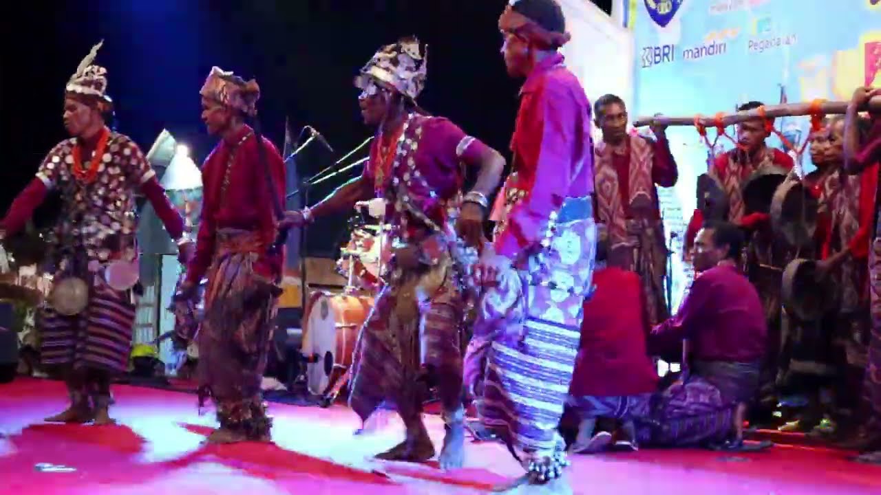 Tarian Dari Kec. Insana Utara - Kegiatan Pameran Pembangunan Kab. TTU ...