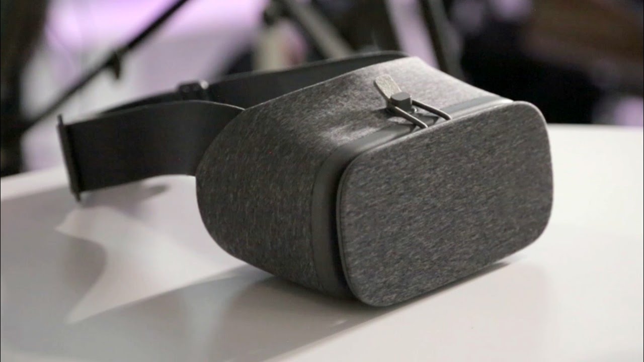 Google's new Daydream VR headset | First look - YouTube