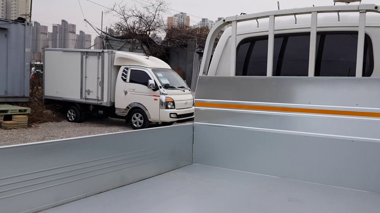 BONGO III 1TON. LIFT. 2013 - YouTube