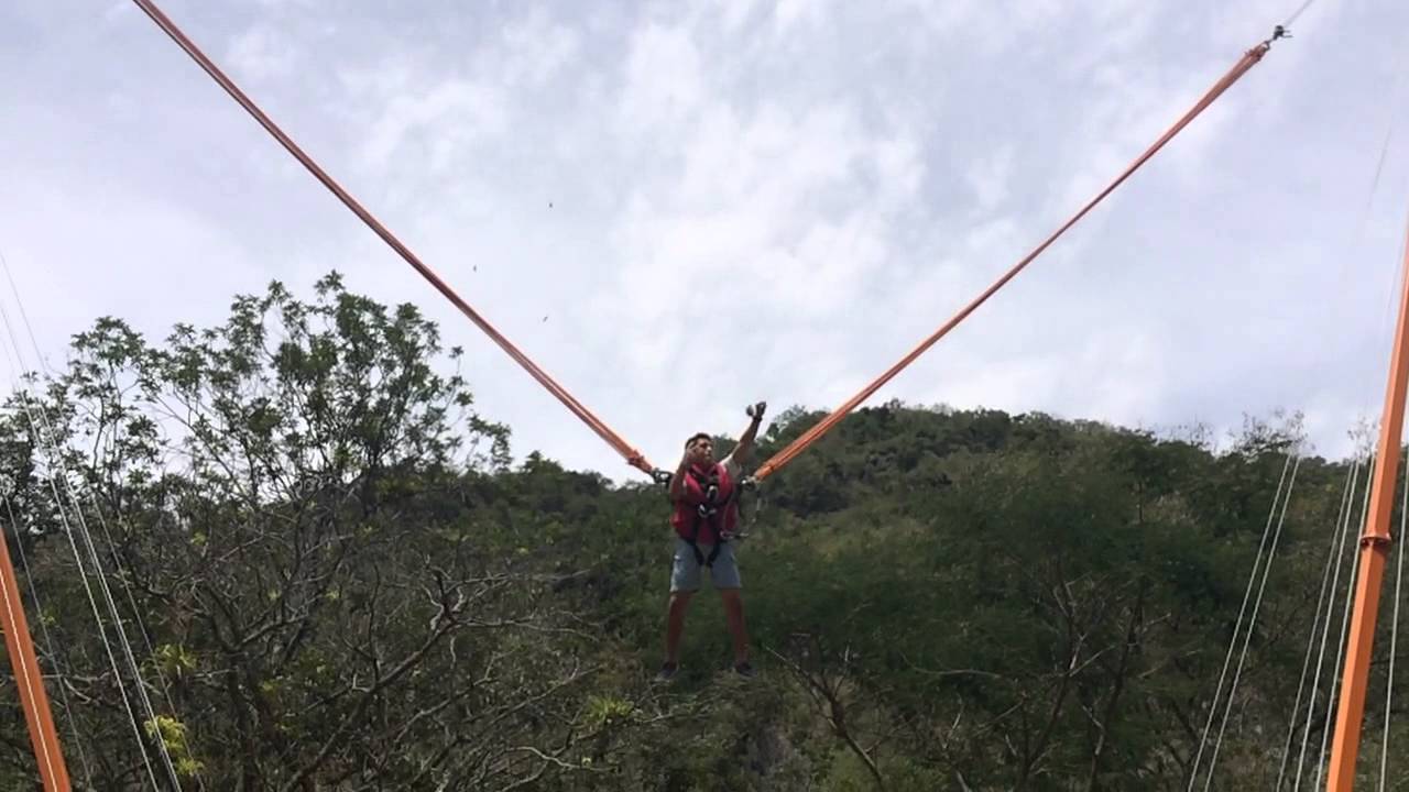 JUMPING ROCKET - CAUCHERA HUMANA - YouTube