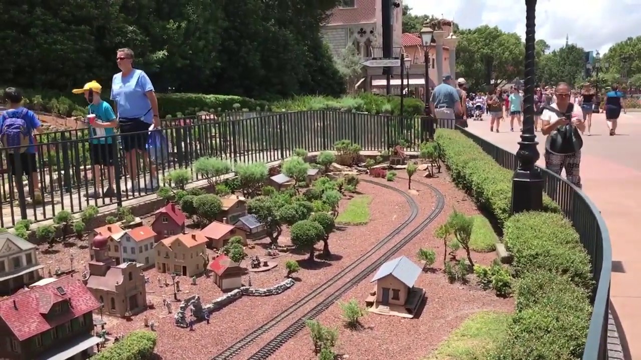 Epcot Germany Train - YouTube