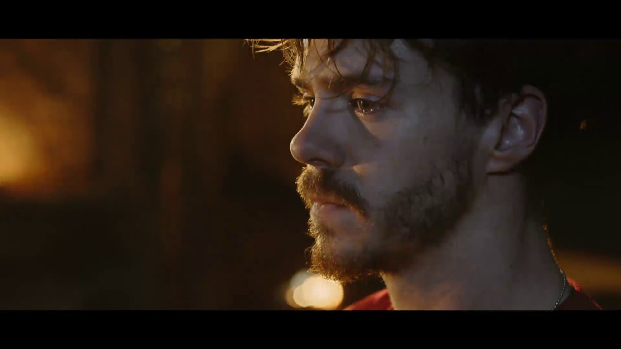 ASHRAM // Trailer Legendado - YouTube