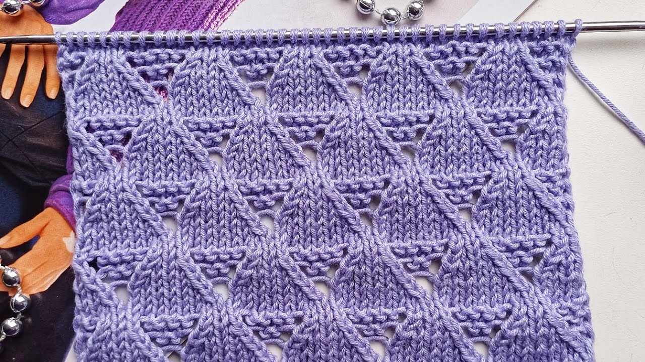 Интересный ажур с платочной вязкой 🪻/ Interesting openwork pattern - YouTube