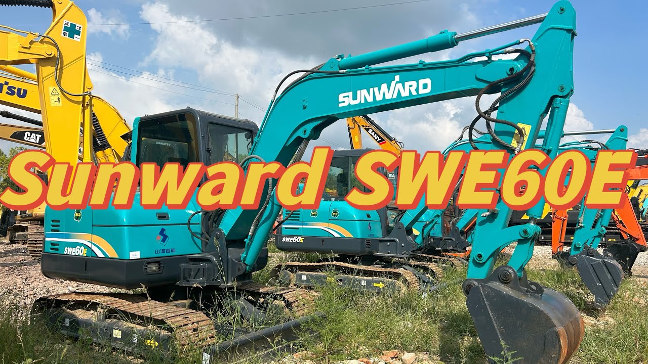Customer is texting the used excavator Sunward SWE60E .wholesale price ...