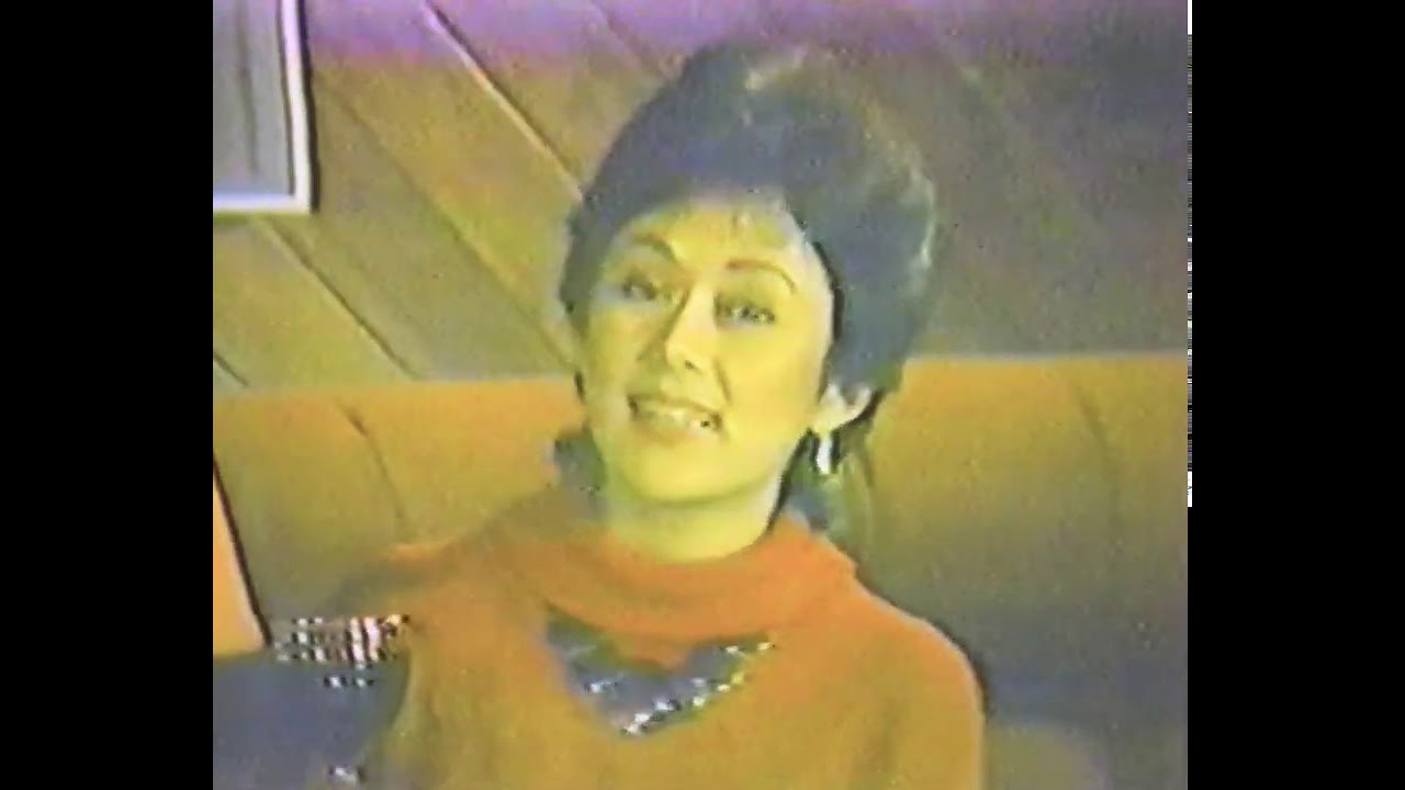 Vilma Santos - with Inday Badiday -VIP SHOW - YouTube