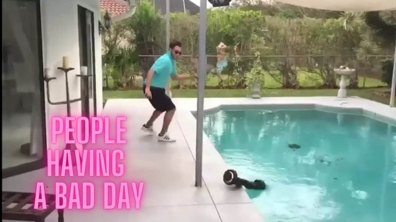 People having A Bad Day | Funny Fails Compilation #32 - YouTube