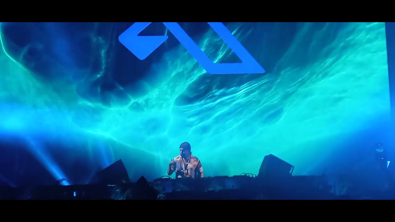 DJ Luttrell - Into Clouds [v.3] - YouTube Music