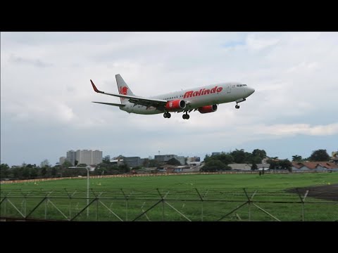 Landing di Bandara Husein Sastranegara Bandung, Lion Air, Air Asia,Citilink dan Xpress Air