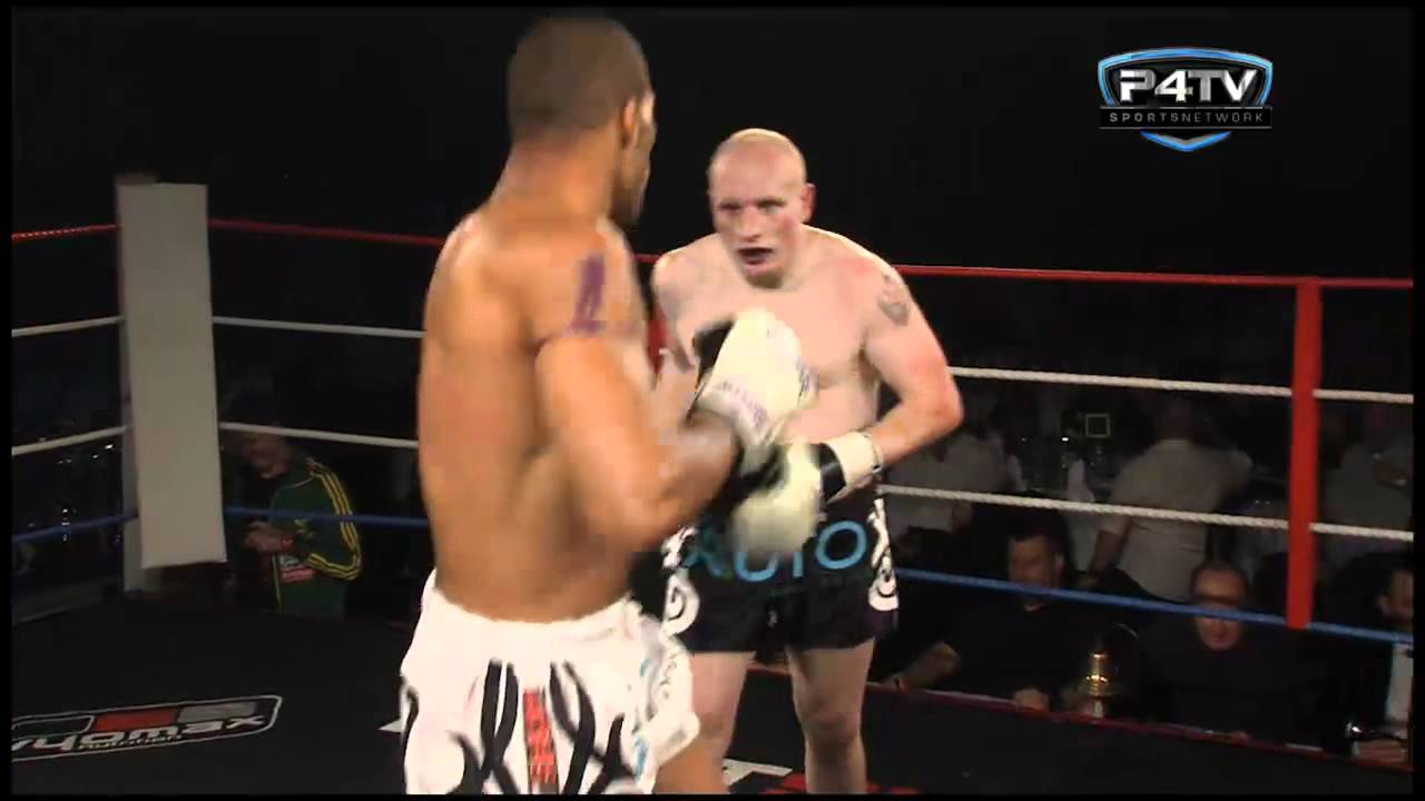 Main Event - Duncan Stewart v Carlos Degraca - YouTube