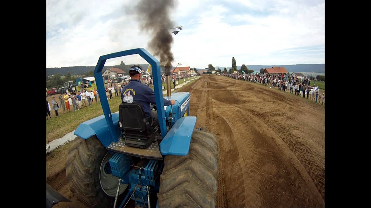 Crash Blue Pearl Tractor Pulling Boudevilliers 2011 Sledview - YouTube