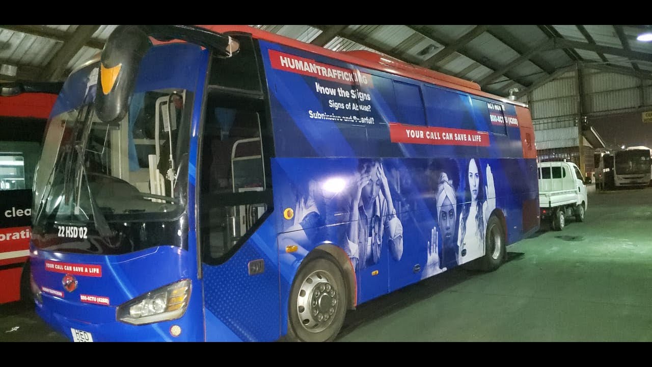 Bus Wrapping Highlight 1 - YouTube