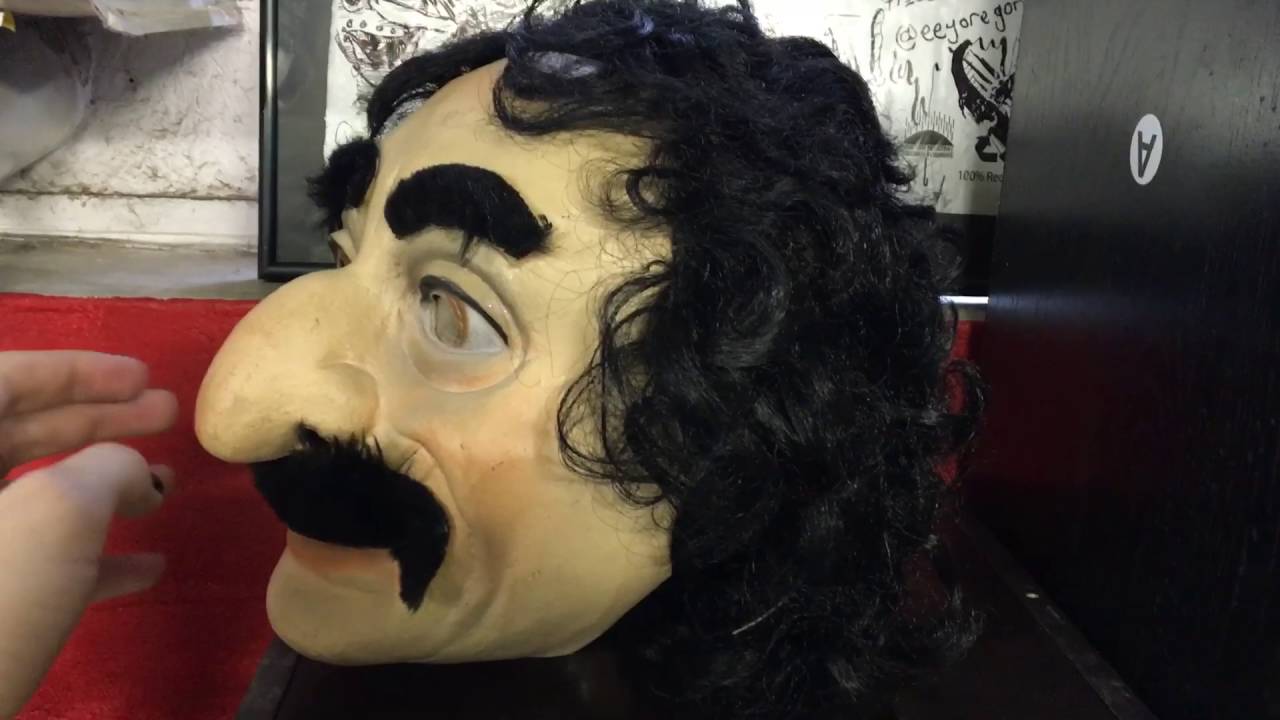 1976 César Groucho Marx Mask - YouTube