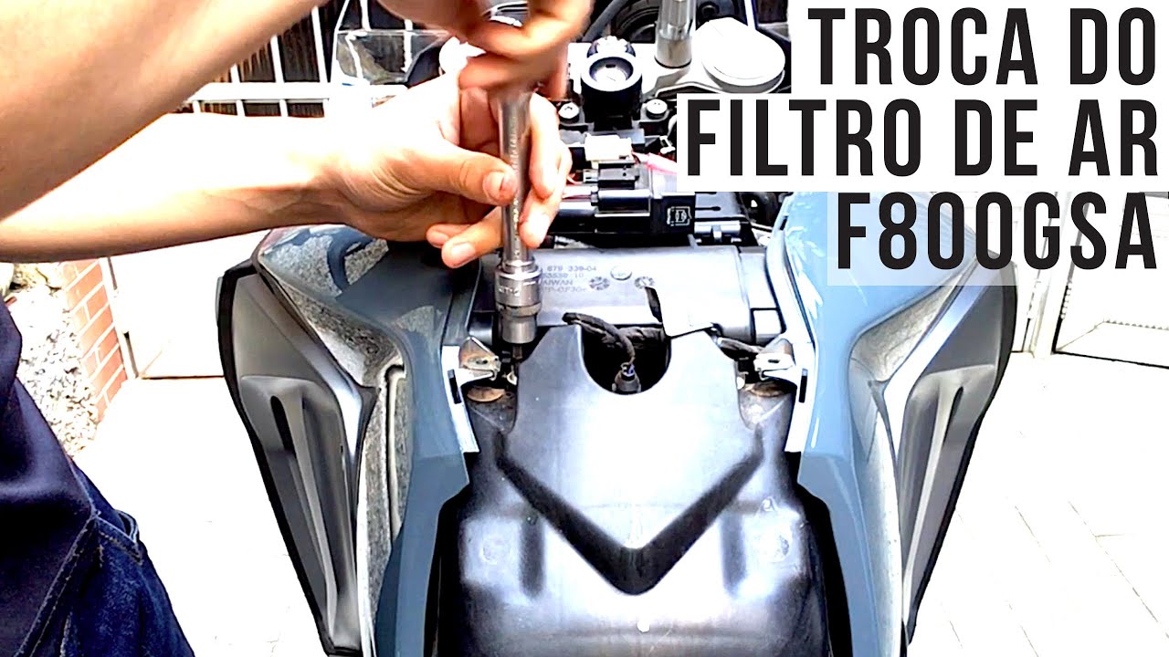 Troca do FILTRO DE AR - Air Filter Replacement - F800GS Adventure - YouTube