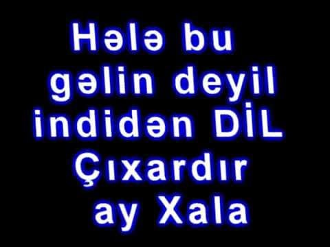 Toy olsun dil çıxardan qız