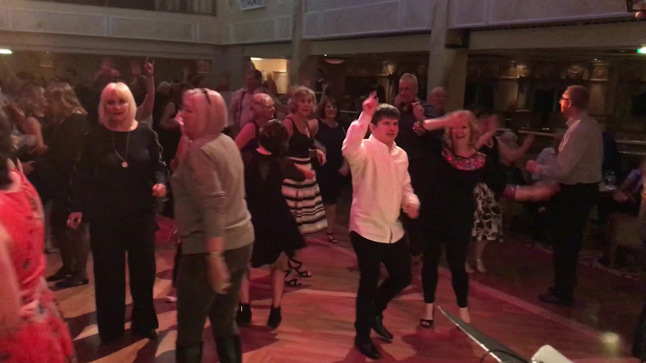 Party in the Queens Room in Queen Victoria Cunard - YouTube