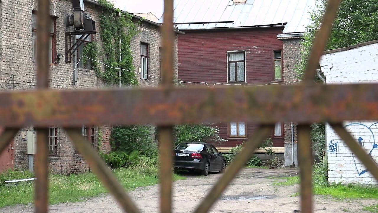 Canon EOS M3 MVI 0349 video test cinematic samples 1080p
