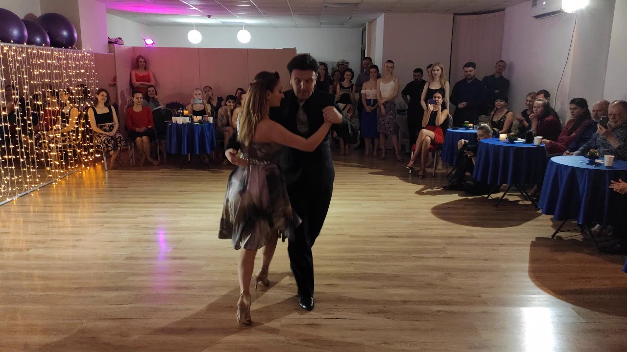 Сергей и Анна Сохненко. Simferopol Spring Tango Weekend II - 2 - YouTube