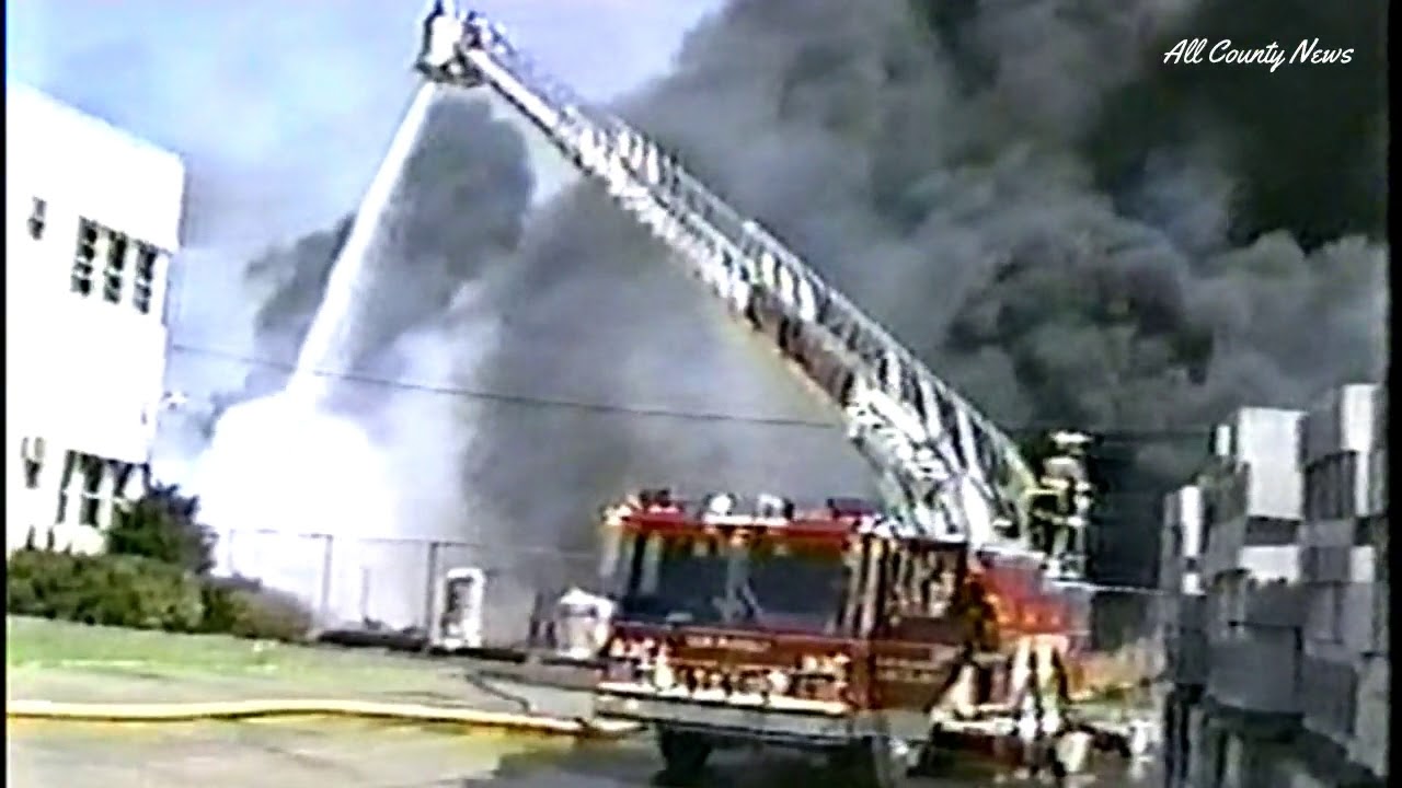 Large Outside Fire in Piscataway - YouTube