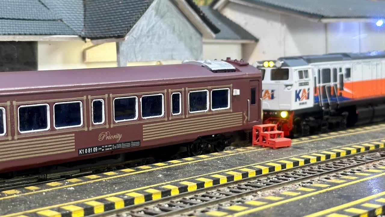 Unboxing & Merakit kereta api Kawis Priority &Kompartmen suit KA argo ...