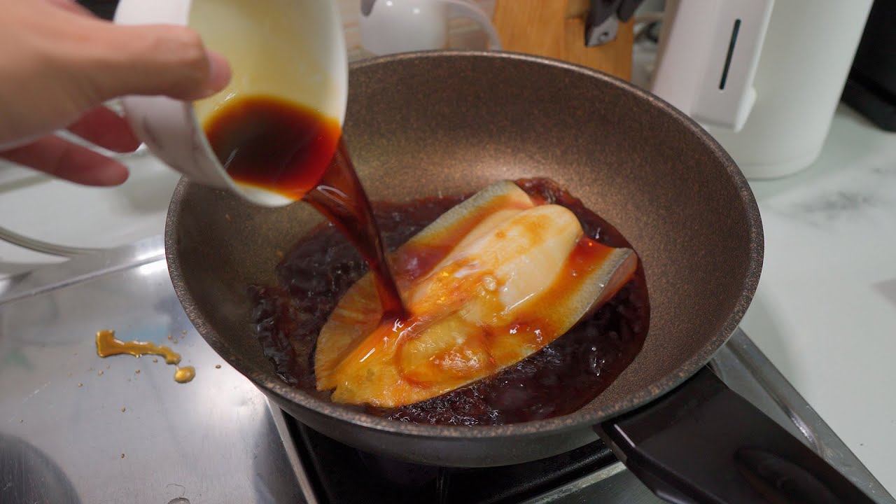 Teriyaki Milk Fish Maw(3minscook) - YouTube