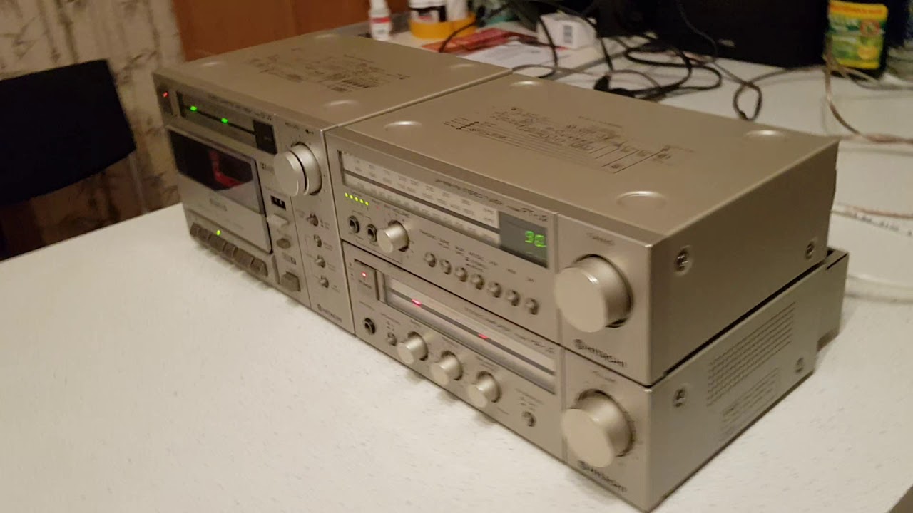 Hitachi mini stereo hi-fi - YouTube