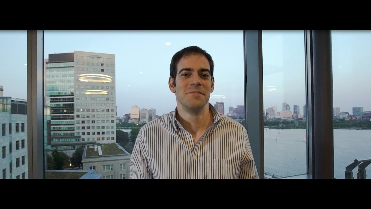 Yonatan Politi on MIT Executive Program in General Management - YouTube