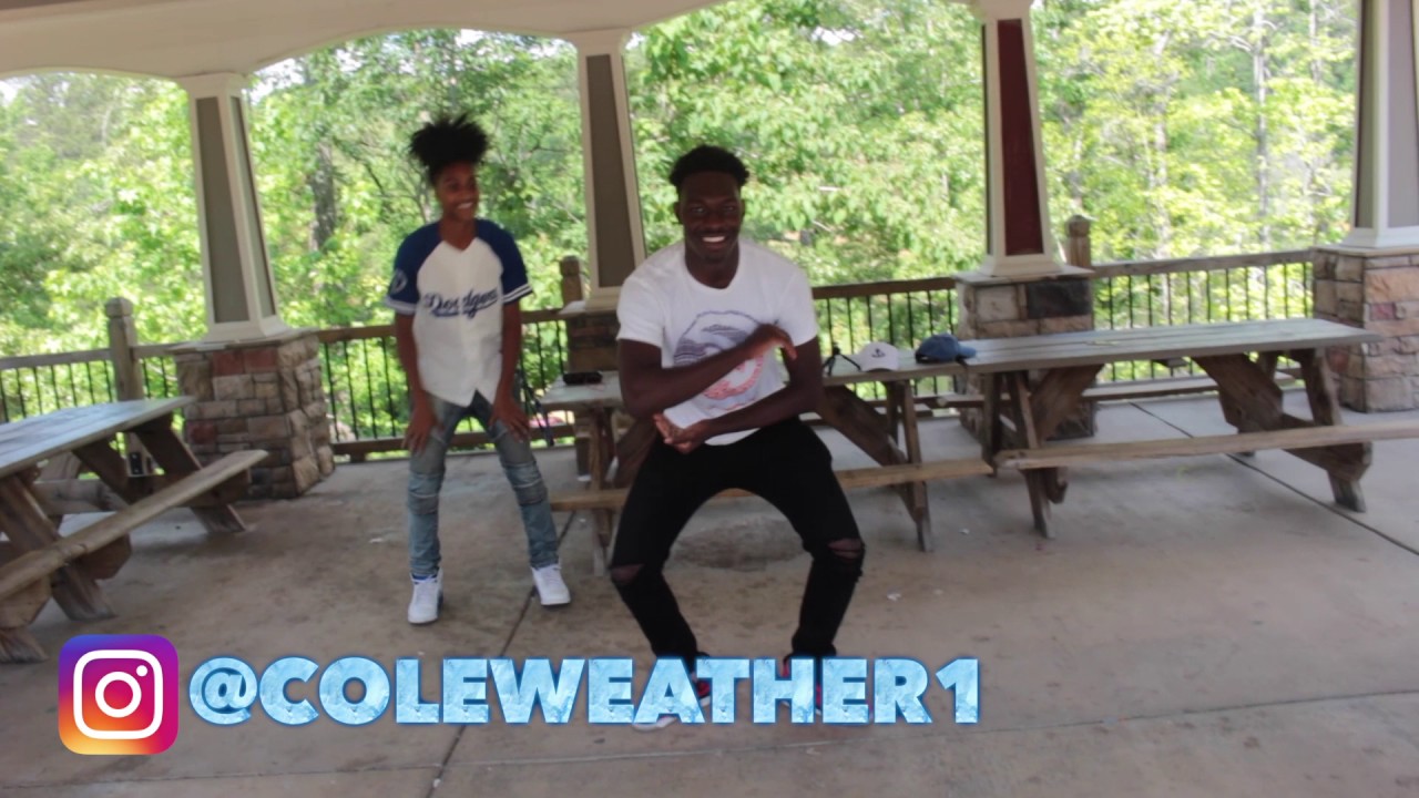 Offset - Monday (Official Dance Video) - YouTube