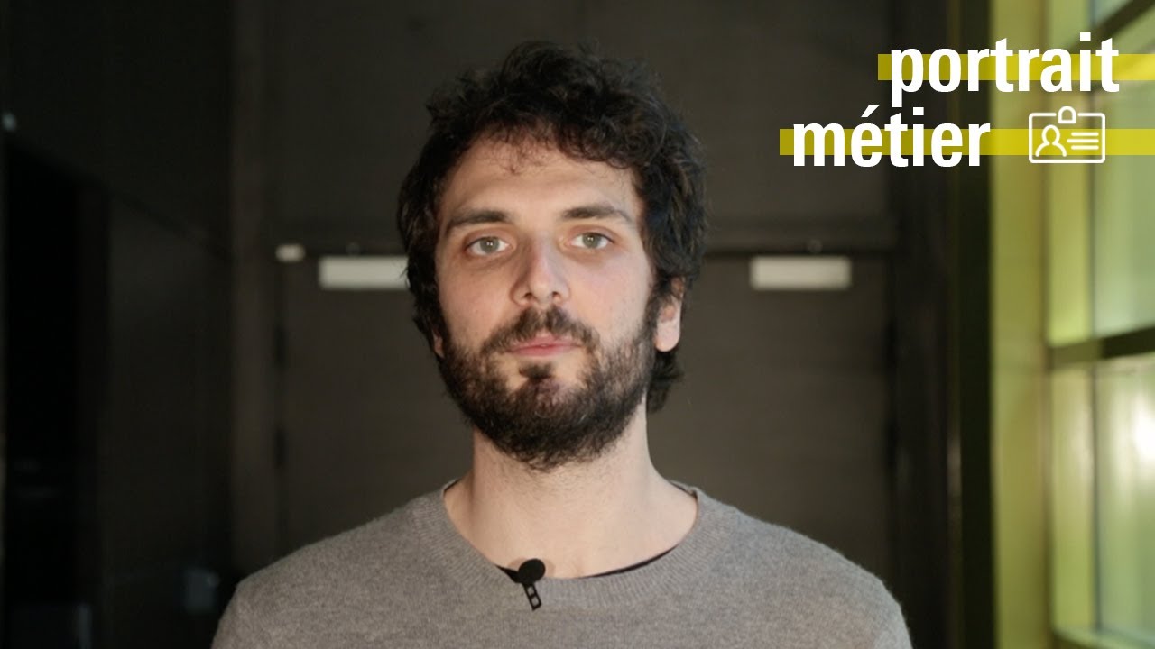 Chargé de développement, par Pierre Guillot - YouTube