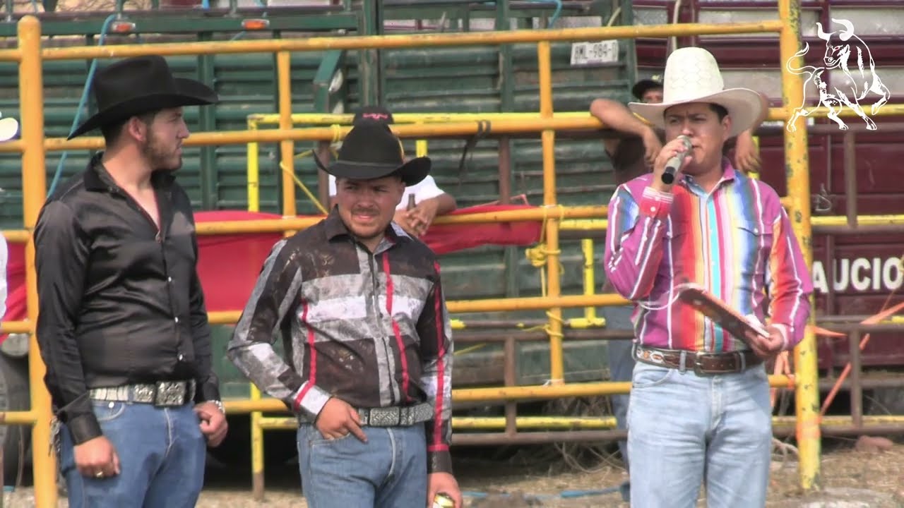 !! JARIPEO DE TOROS BRAVOS BUSCA CABALLOS¡¡ EN LA PRESA DE CHIQUIMITIO MICHOACAN 15 DE MAYO 2024 ...