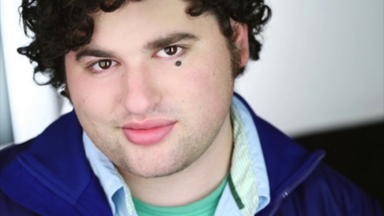 Steven Mooney- Young Frankenstein (Igor) - YouTube