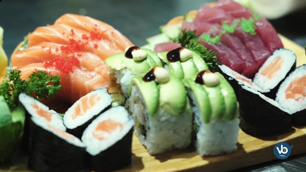 Sushi Town - Het Beste Sushi Restaurant in Schelle - YouTube