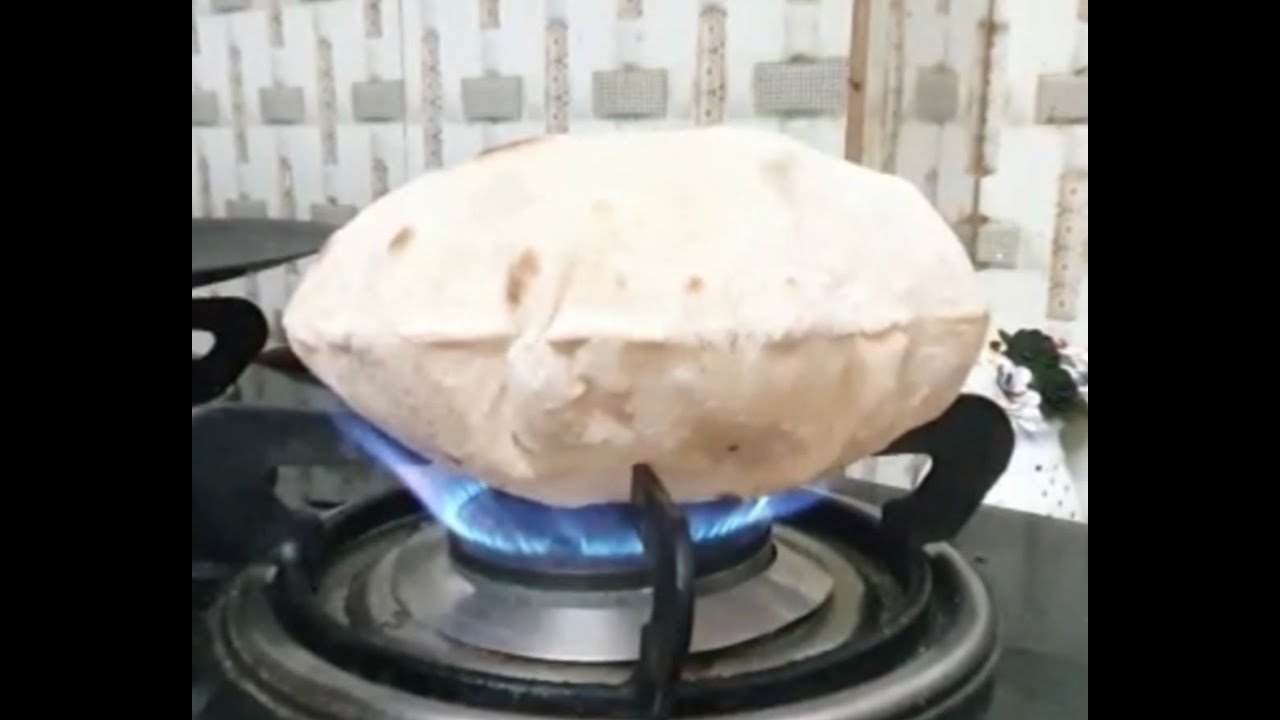 Soft and Fluffy Phulka//Puffy Phulkas on Direct Flame//Step by step ...