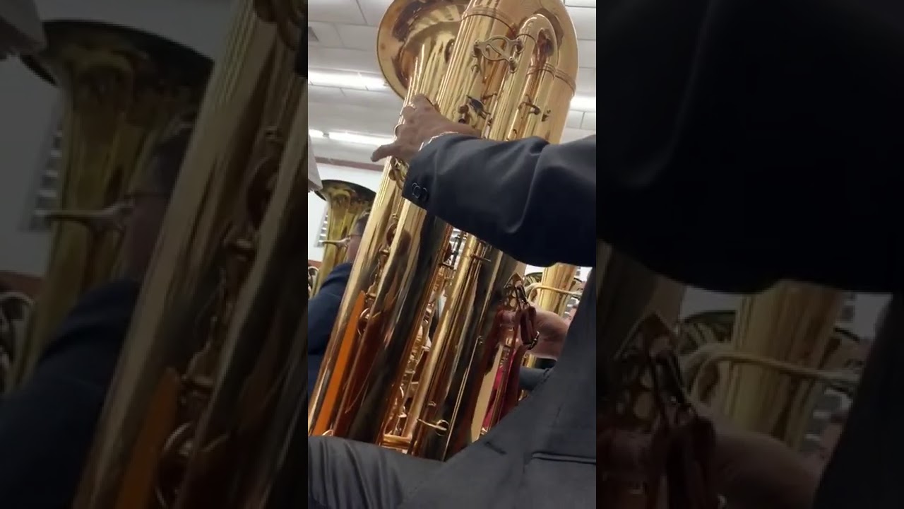 Sax Sub Contra Baixo - YouTube