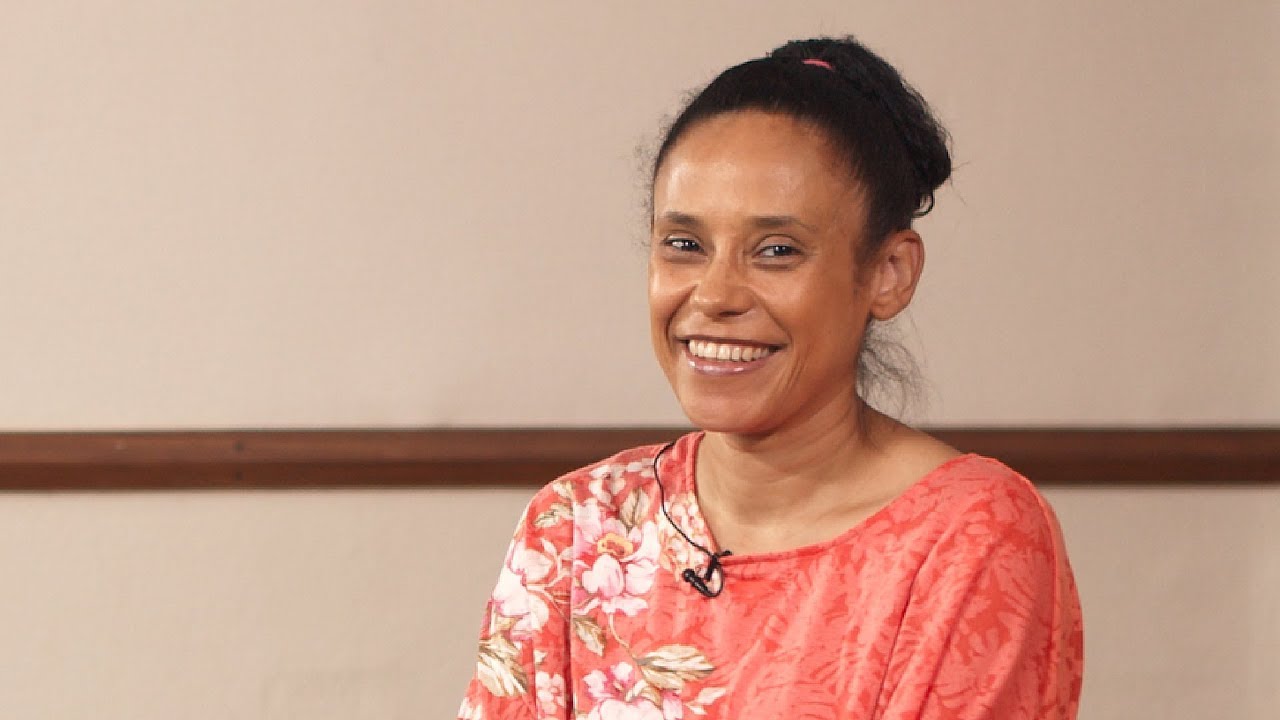 Elle Faith is not Blind Interview - YouTube