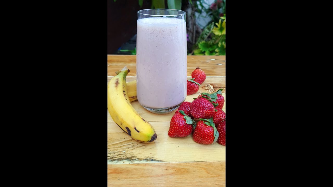 Berry-nana Milkshake - YouTube