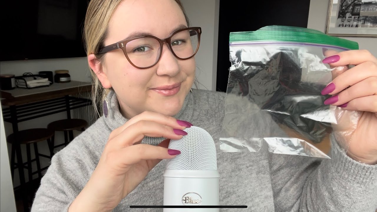 ASMR - Full video of Ziploc bag trigger! (LOTS of crinkles) - YouTube