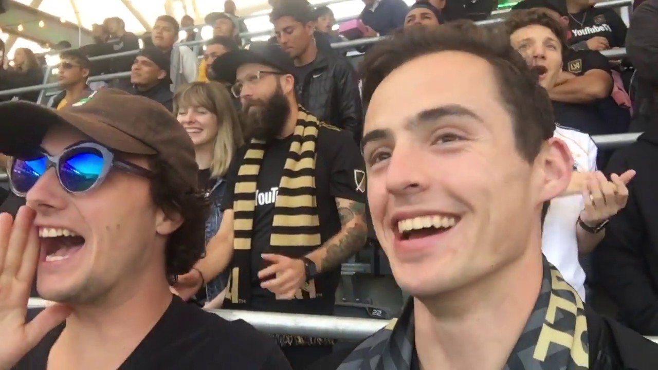 LAFC v BVB: Supporters Section Friendly with Borussia Dortmund - YouTube