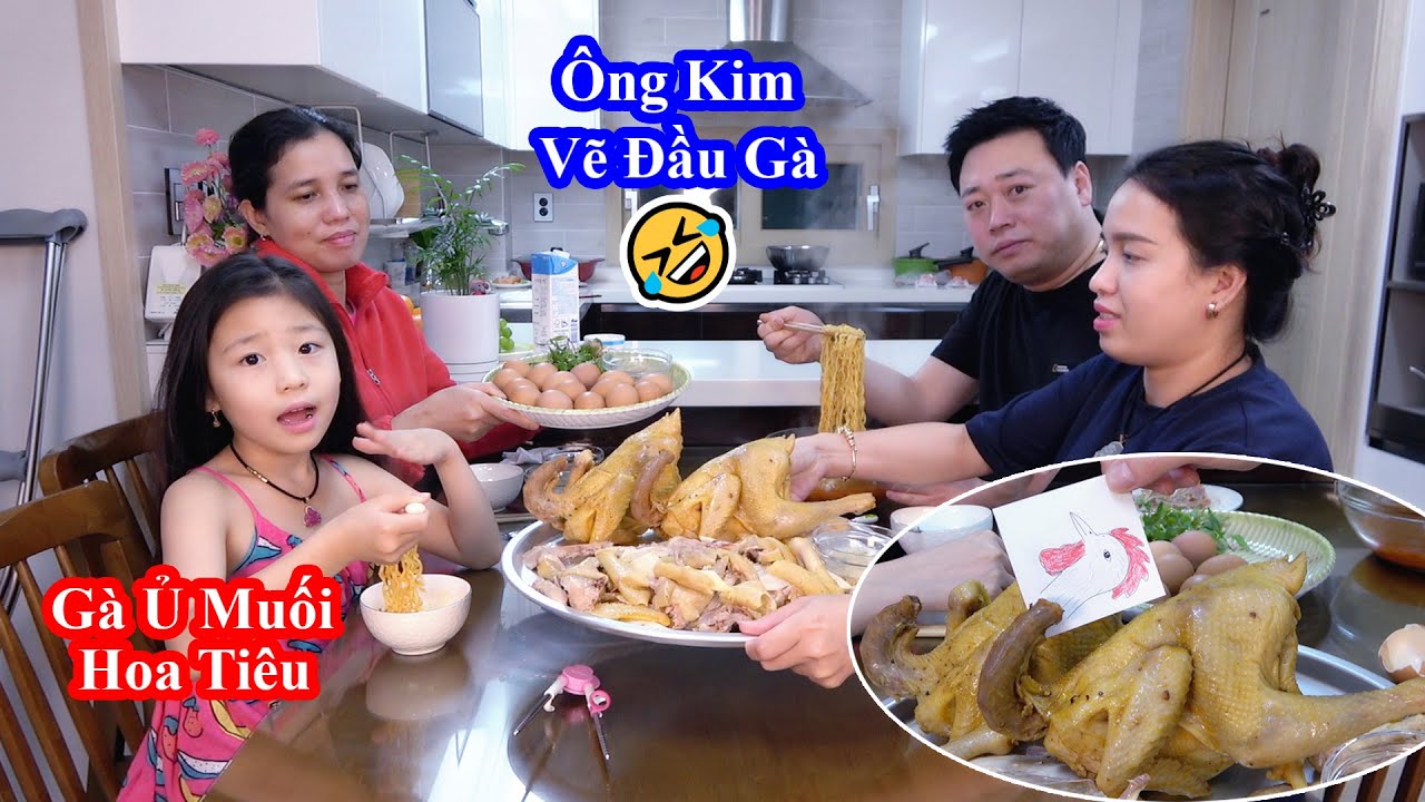 Đãi Chị 7 Gà Ủ Muối Hao Tiêu Và Trứng Gà Lộn [Cuộc Sống Hàn Quốc] - YouTube