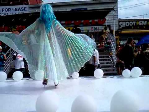 Awesome float..ice skating!!! - YouTube