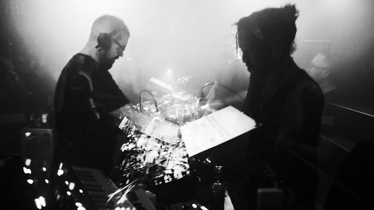 Speedy & Steve @ Parallel Amsterdam 2023 - YouTube