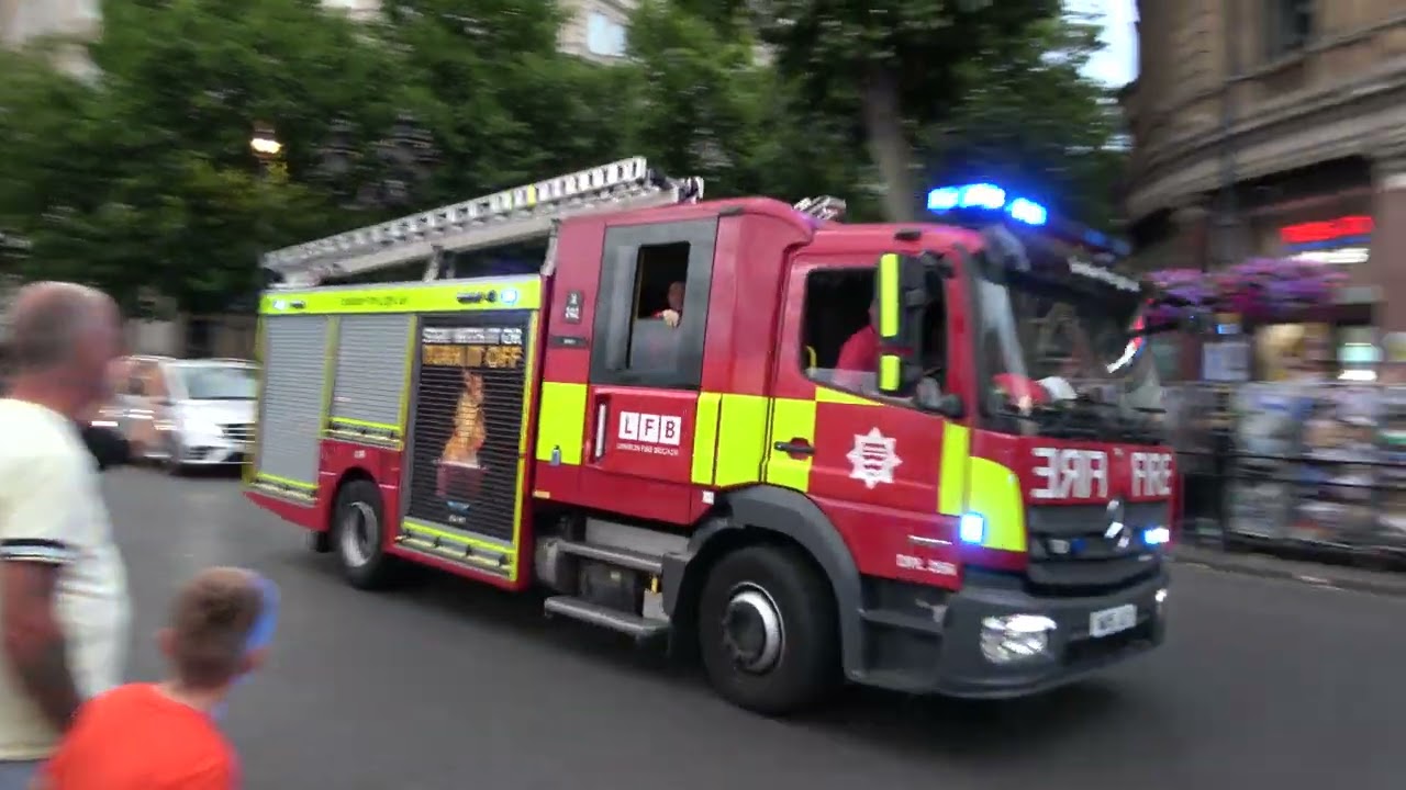 *Bullhorn* 3 Fire engines responding! - YouTube