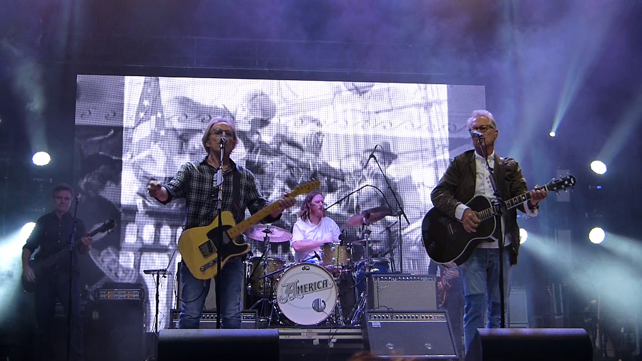 America - Sandman @ RBC Bluestfest in Ottawa - YouTube
