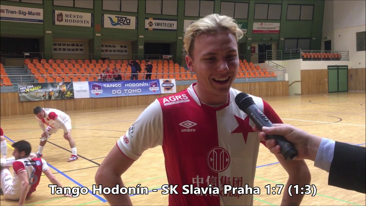 Daniel Klíma hodnotí utkání s Tangem - YouTube